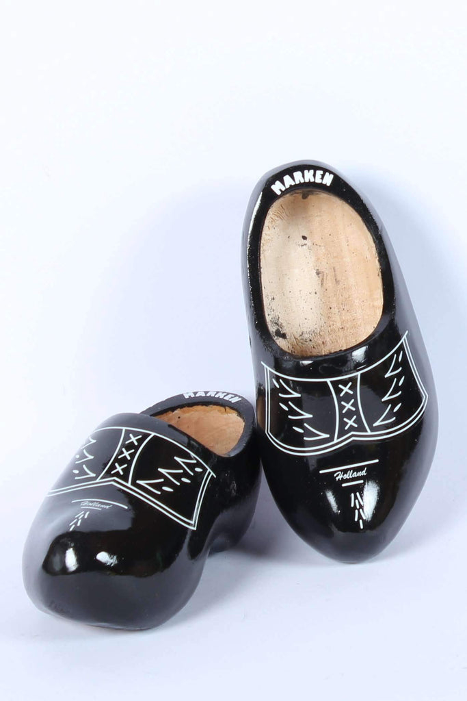 Black Wooden Shoes Traditional Design – Souvenirs Holland